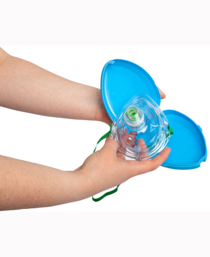 RESUSCITATION FACE MASK, CLAM SHELL, 1PK - FastAid